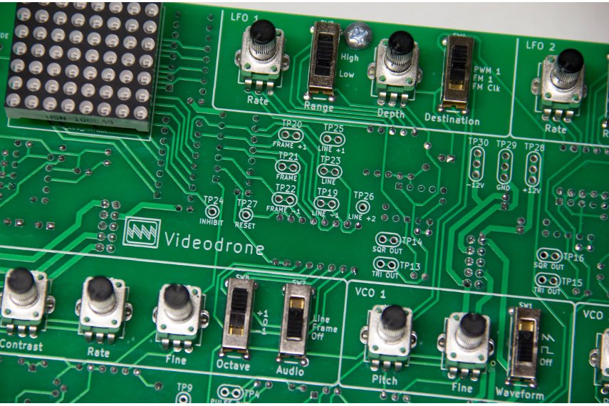 Videodrone Analog Drone and Lo-fi Video Synth from COPPERTRACES on Tindie