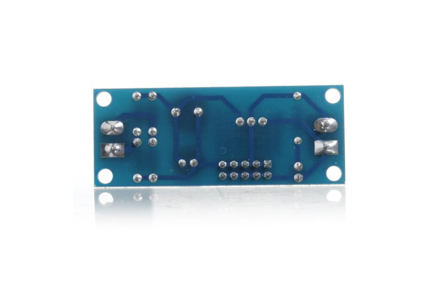 L7805 LM7805 Three Terminal Voltage Regulator Module For Arduino from mmm999 on Tindie