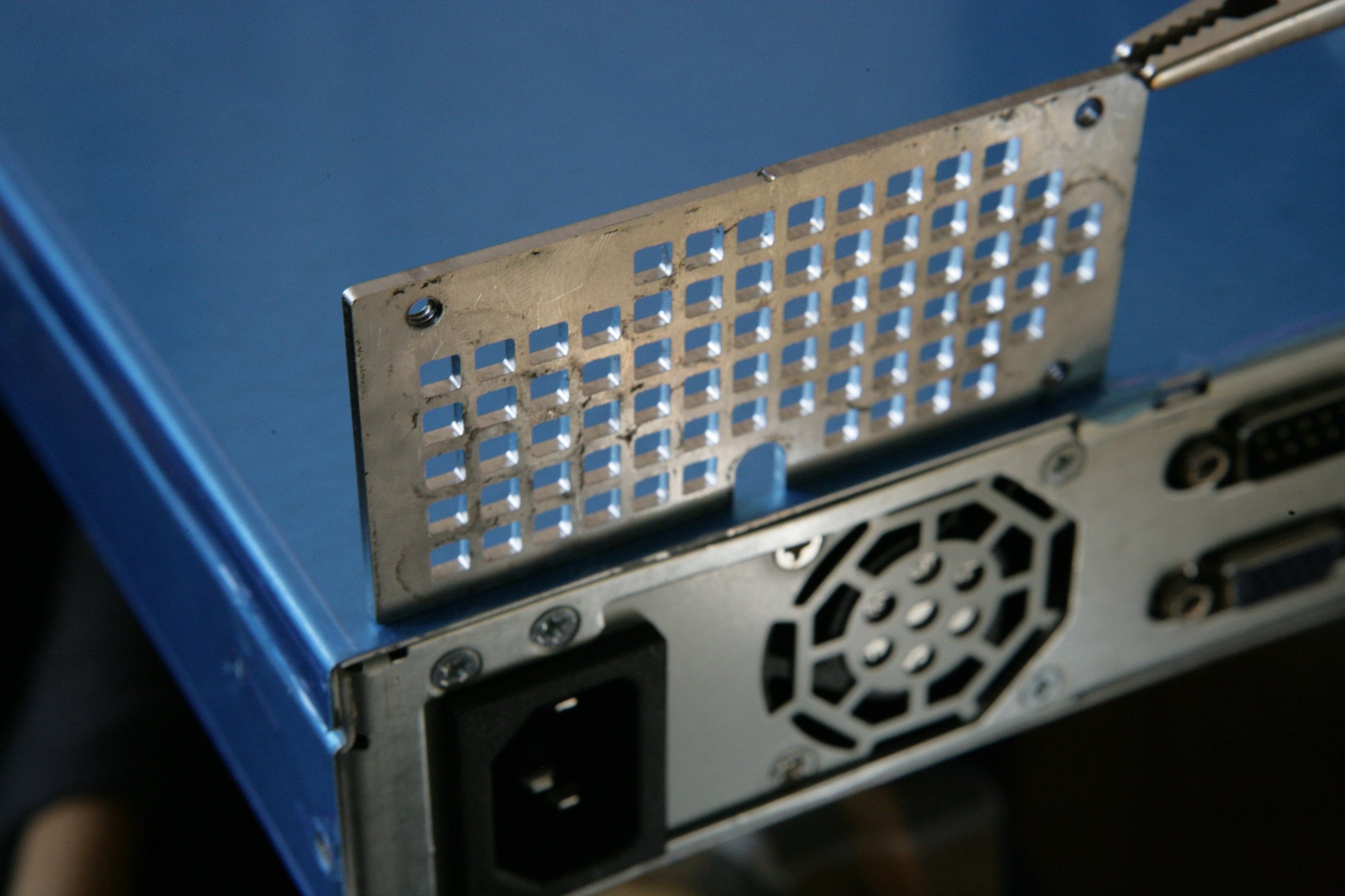 Vented PSU bracket for ASRock 1U12LW chassis from cj1nl on Tindie