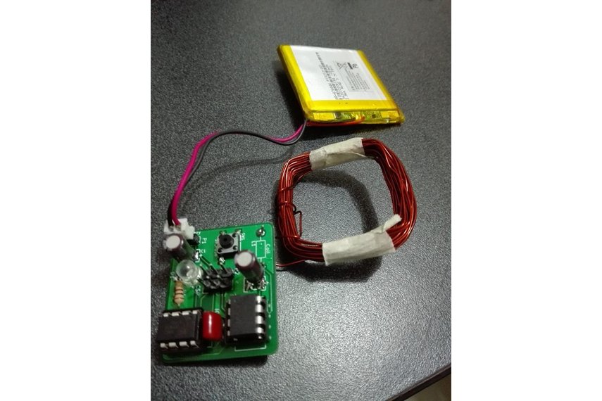 MagSpoof - Magnetic Credit Card Emulator from electroniccats on Tindie