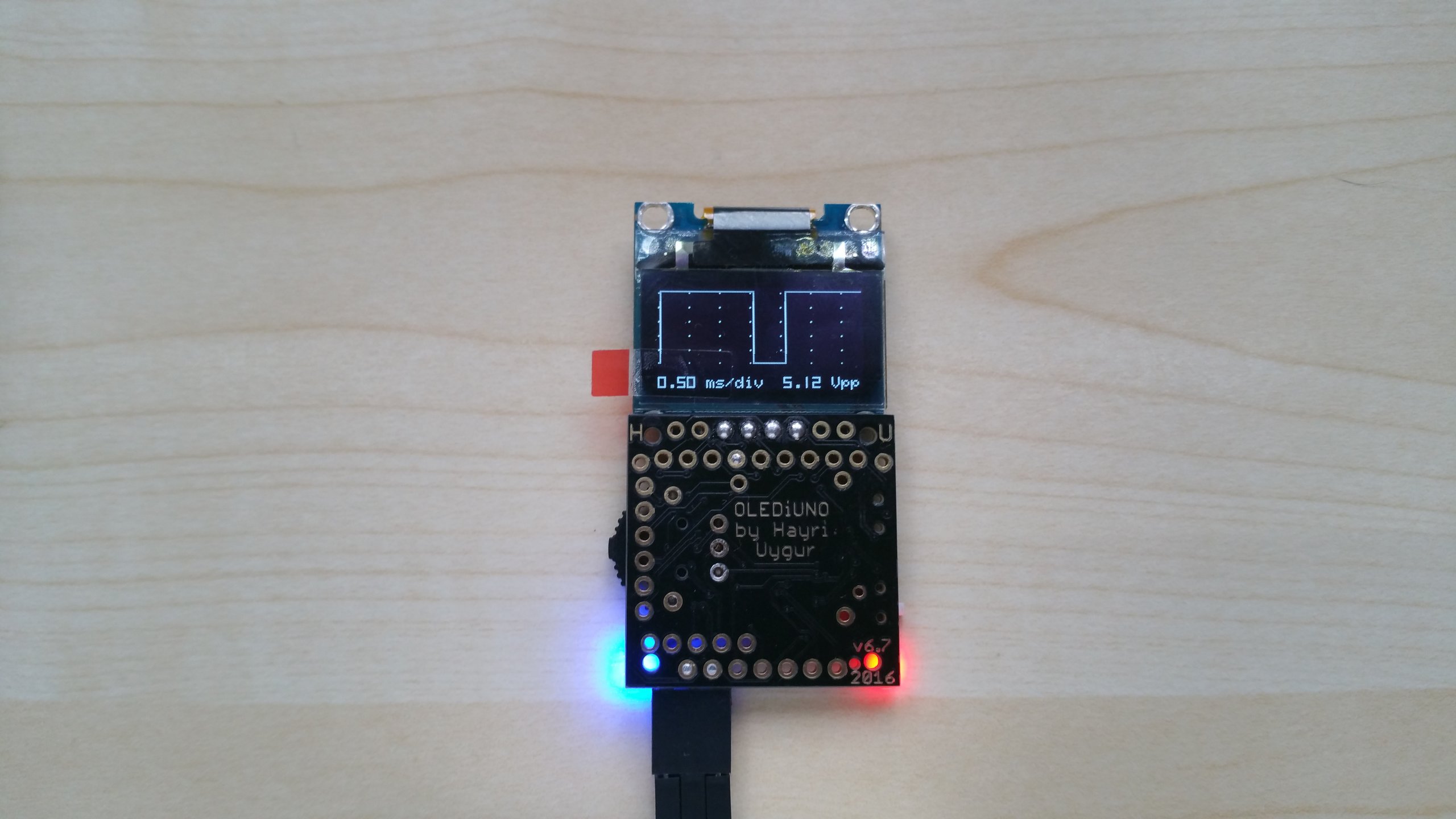 OLEDiSCOPE an Oscilloscope for your pocket from PhoenixCNC on Tindie