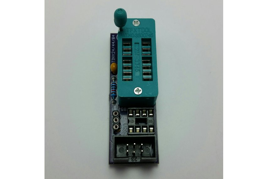 ATTiny Programming Adapter from spaelectronics on Tindie