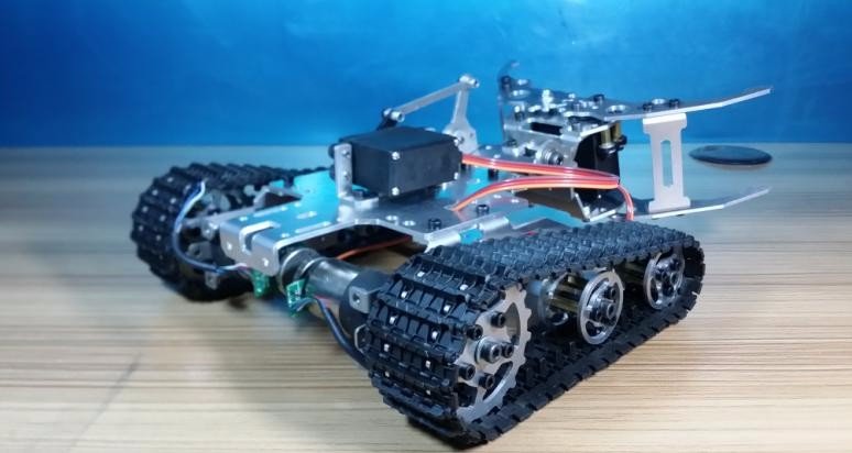 Tank Crawler Chassis with Claw/Gripper from Smaring on Tindie