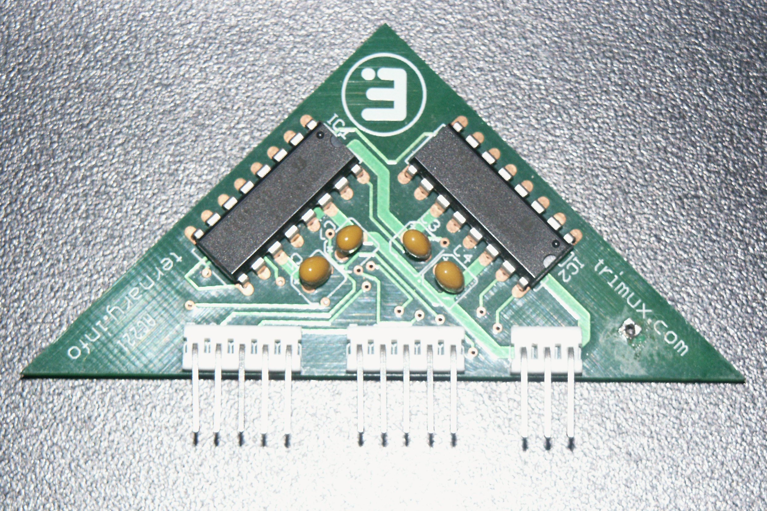 TRIMUX - dual balanced ternary multiplexer/demultiplexer from TRC on Tindie TRIMUX - dual balanced ternary multiplexer/demultiplexer from TRC on Tindie