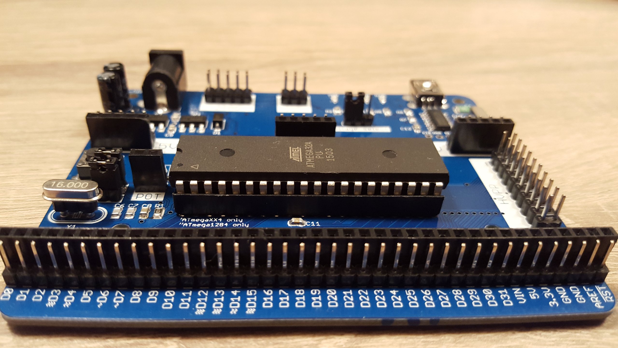 DIP-40 Arduino compatible development board from MCUdude on Tindie