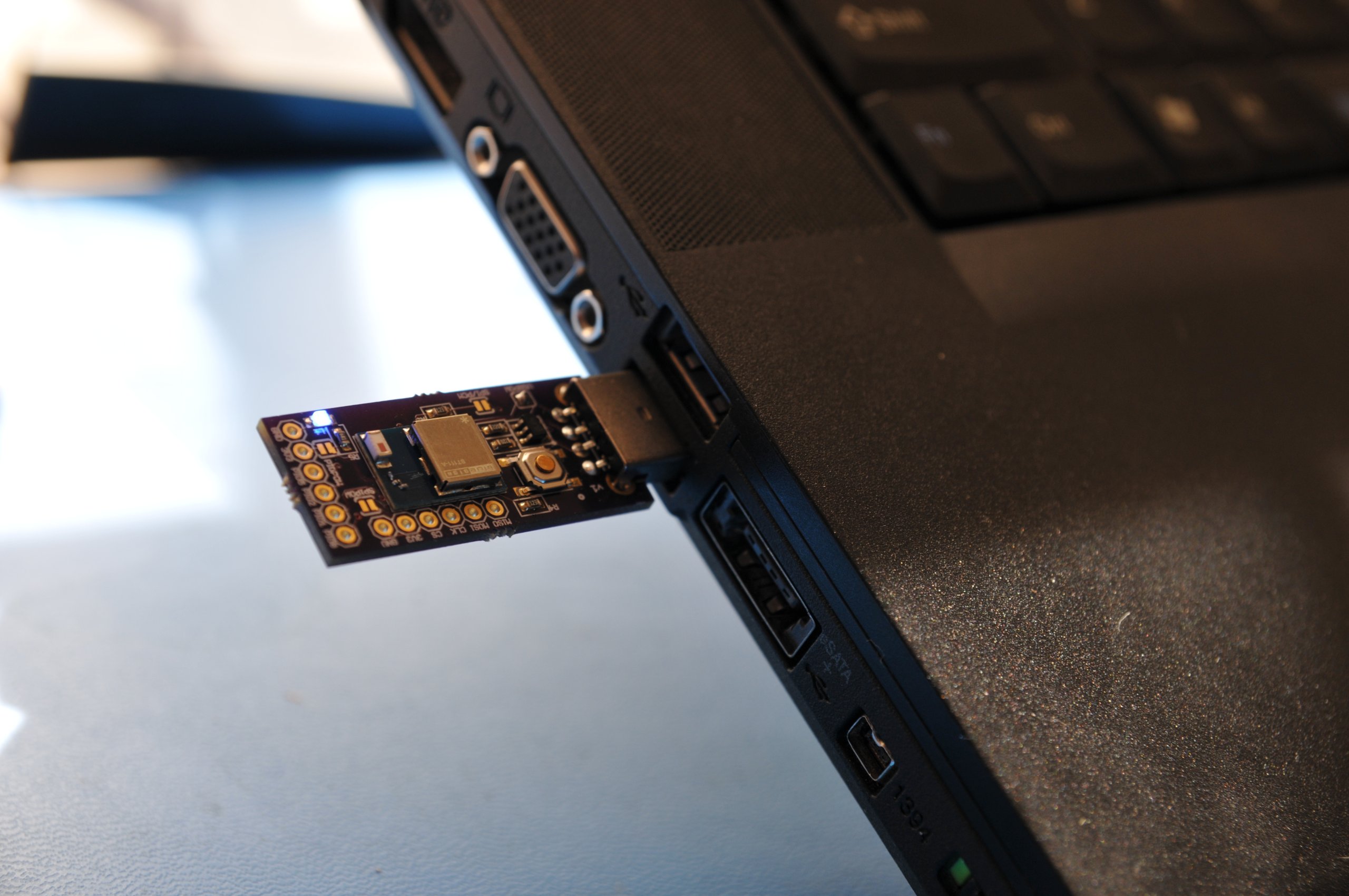 Bluetooth Smart Ready (BT+BTLE) bluegiga BT111-A USB dongle from andete ...