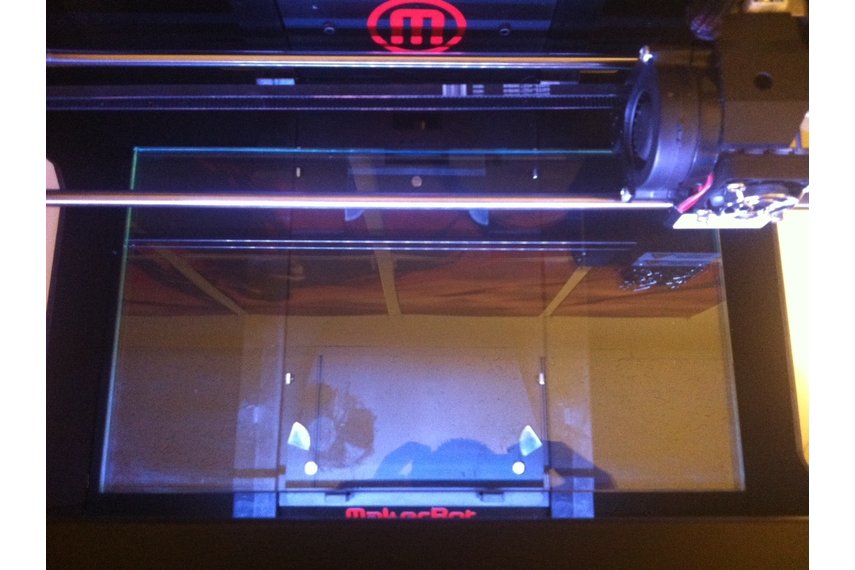 Makerbot Replicator 2 Glass Build Plate Upgrade from Makerbotupgrades ...